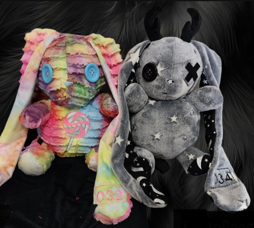 Creepy Cute Plushies Site Launch! - Venom Doll Plushies