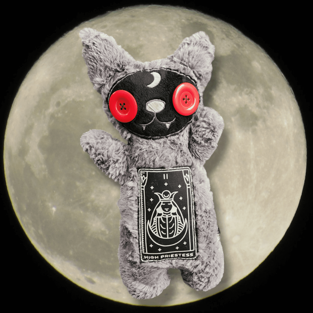 Tarot Kittens: The Werewolf Pack Edition - The High Priestess - Gray ...